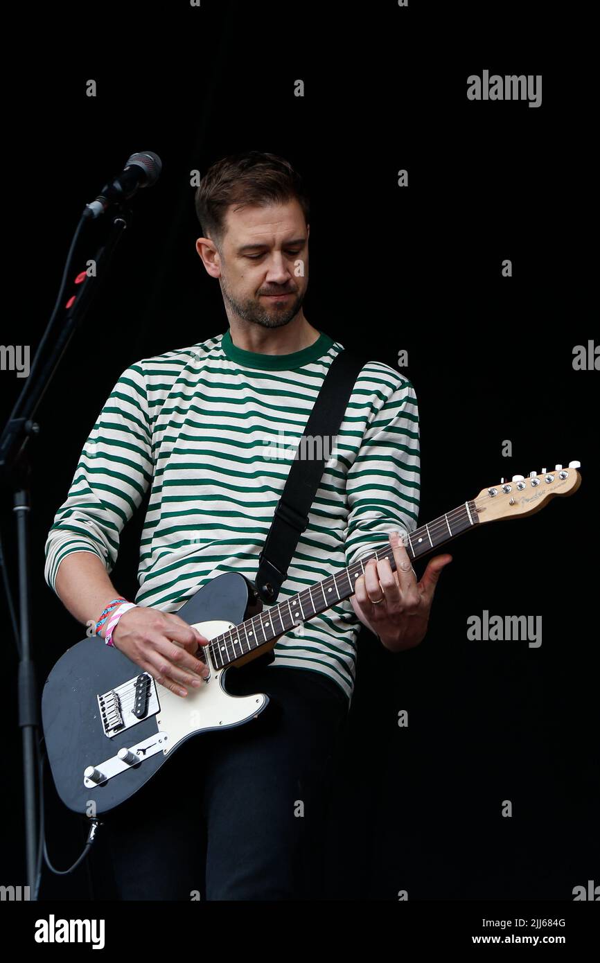 Edward 'Maz' Marriott guitarist of Little Man Tate Stock Photo - Alamy