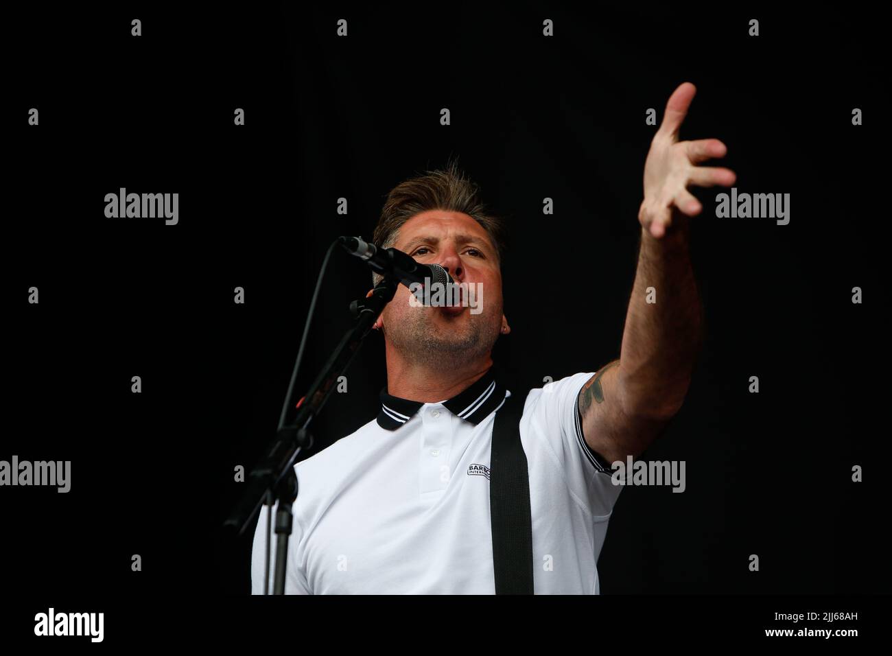 Jon Windle lead singer of Little Man Tate Stock Photo - Alamy