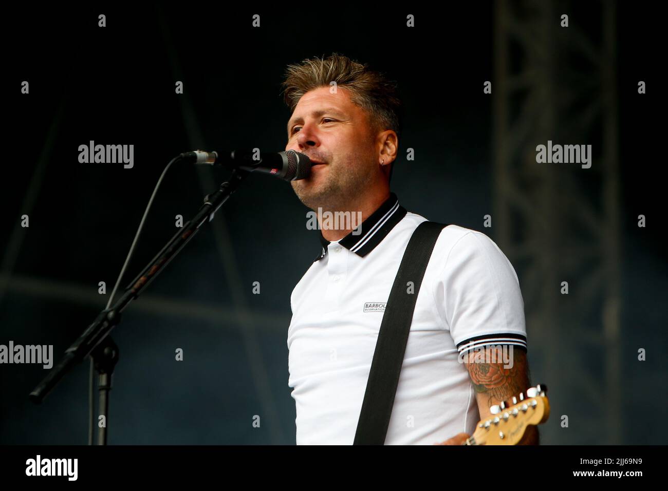 Pop festival sports park hi-res stock photography and images - Alamy