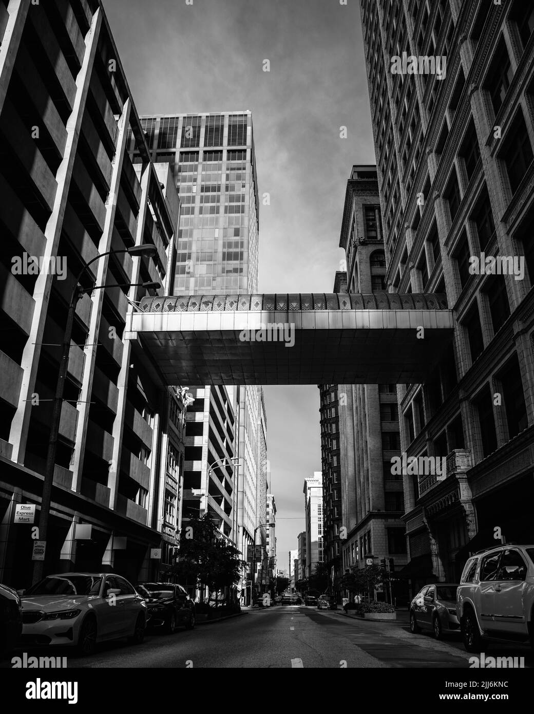 Bridge connecting two buildings Black and White Stock Photos & Images ...