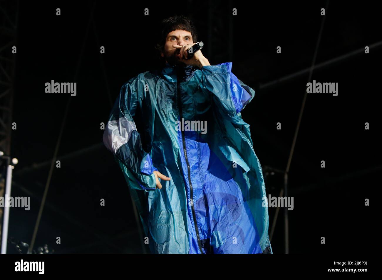 Sergio Pizzorno lead singer of Kasabian Stock Photo - Alamy