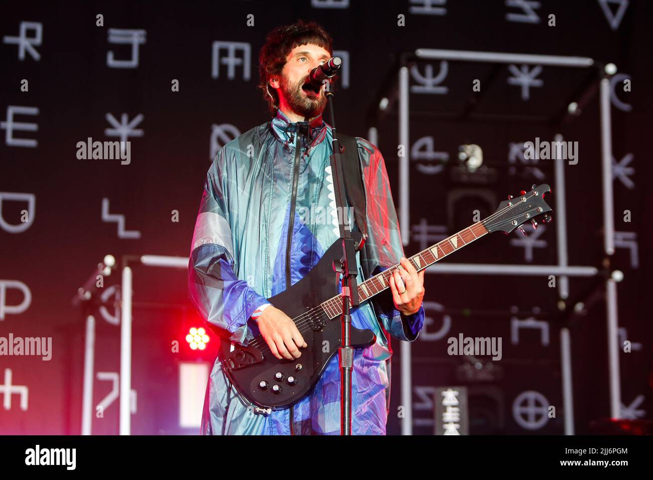 Sergio Pizzorno lead singer of Kasabian Stock Photo - Alamy