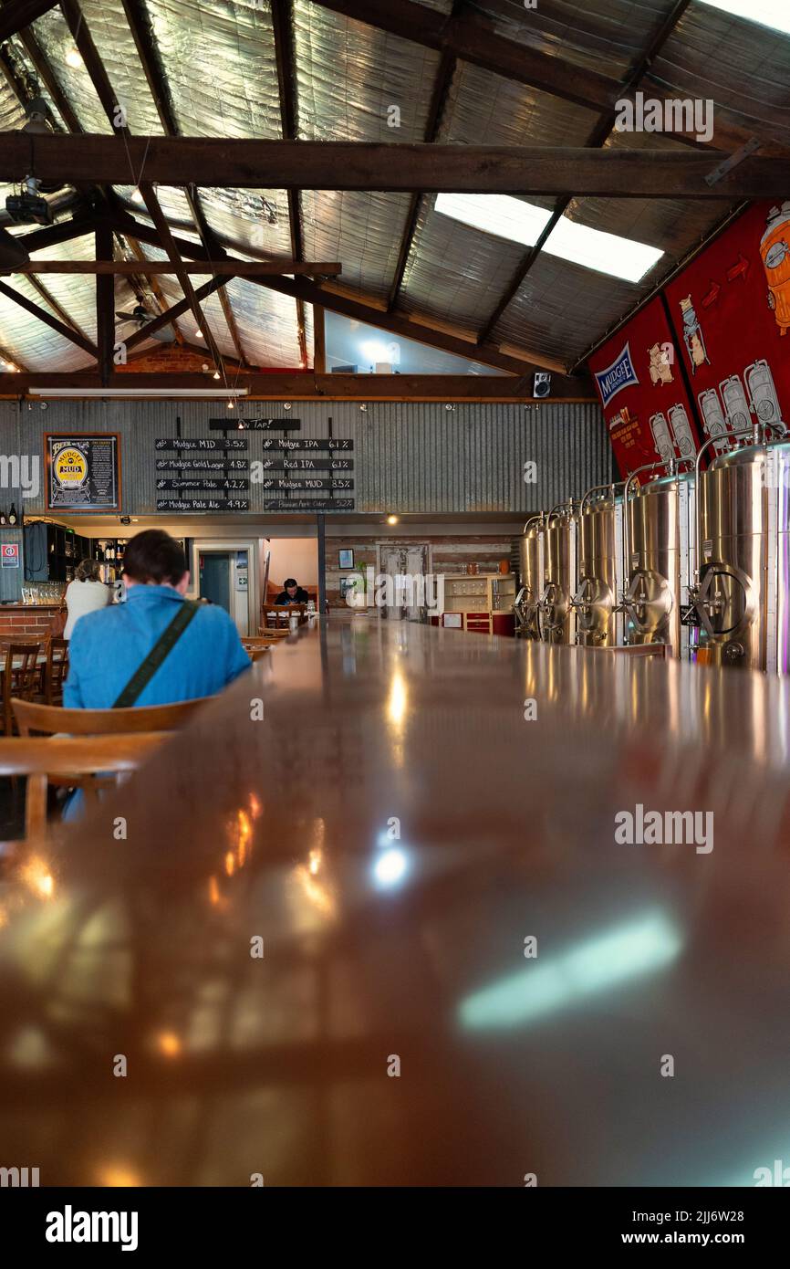 Mudgee pub hi-res stock photography and images - Alamy