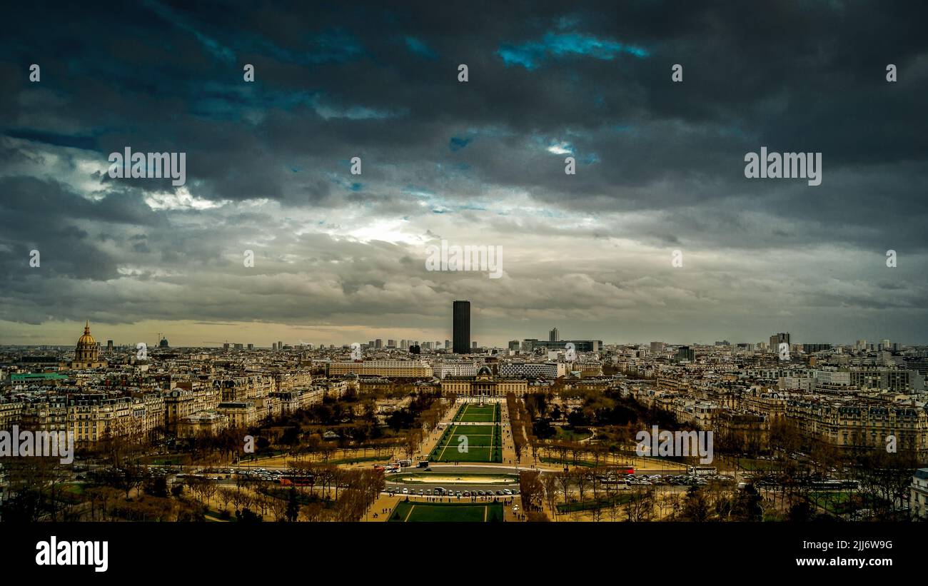 An aerial view of the Paris Stock Photo - Alamy