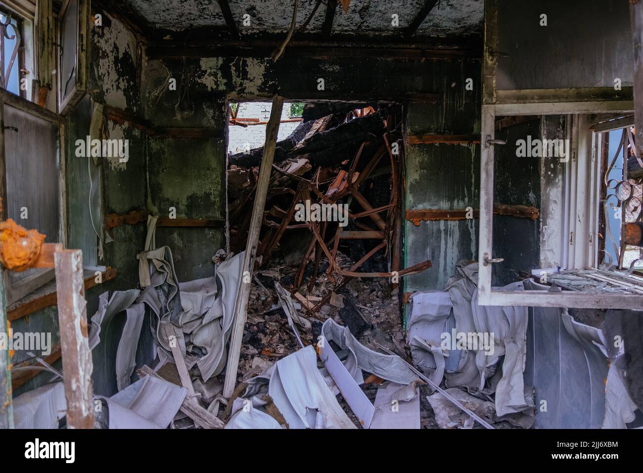 Burned building interiors. Fire or war consequences concept Stock Photo ...