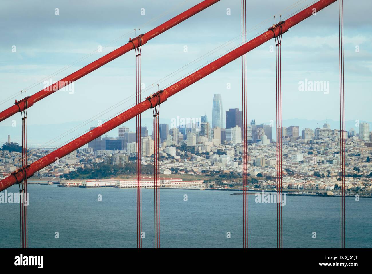 A closeup shot of a Golden Gate Bridge's steel cable on San Francisco ...