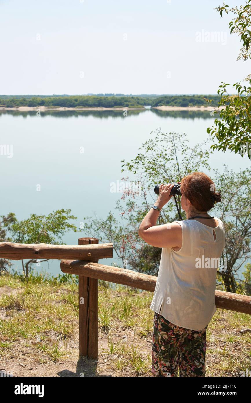Lookout binoculars hi-res stock photography and images - Alamy