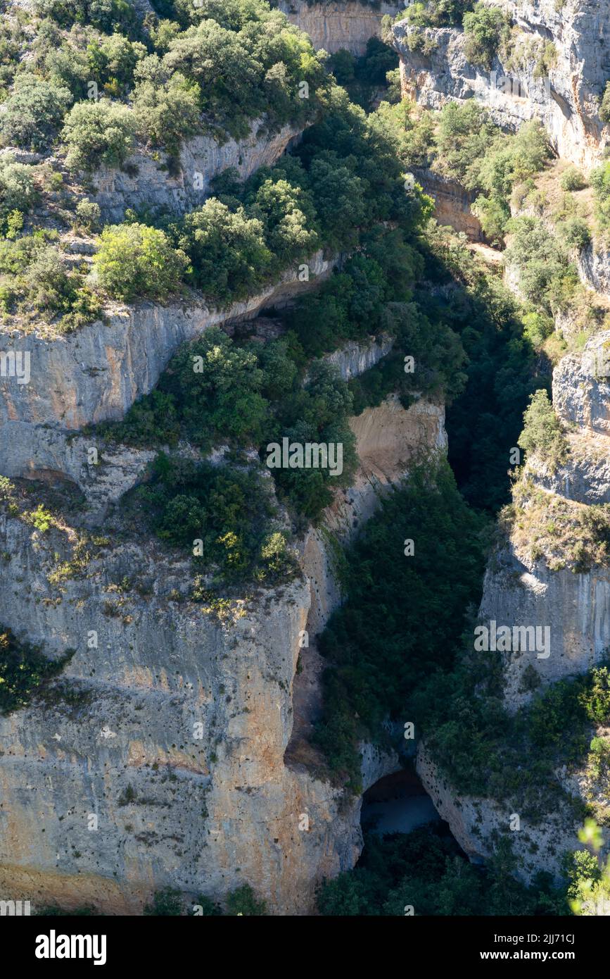 Canyons, giant rock formations, gorges and caves of the Sierra y ...