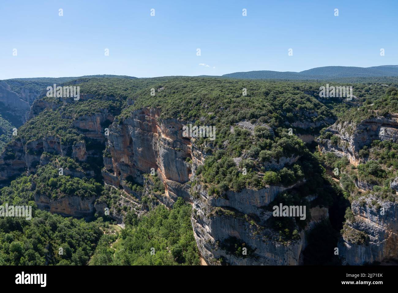 Canyons, giant rock formations, gorges and caves of the Sierra y ...