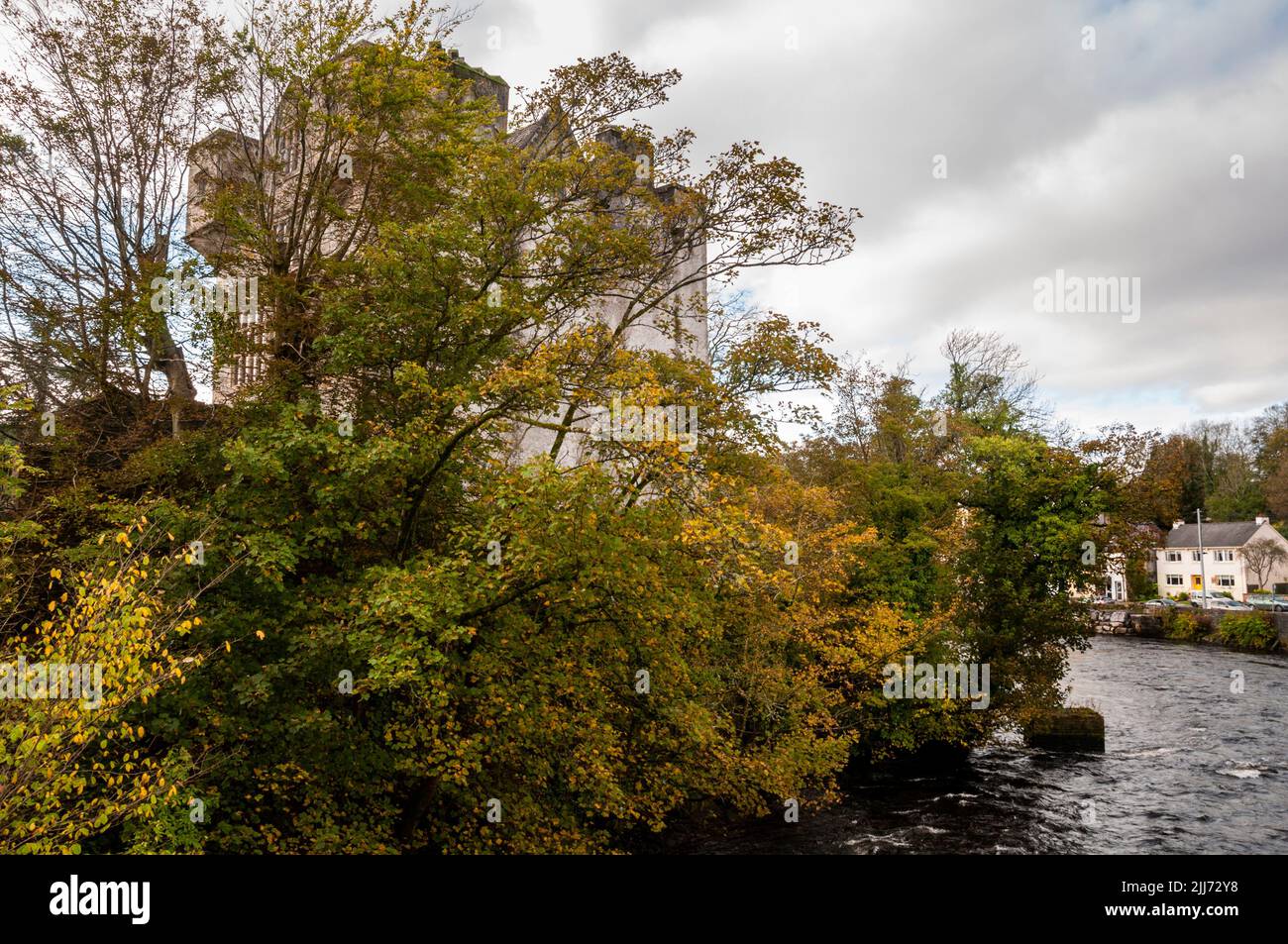 Eske castle hi-res stock photography and images - Alamy