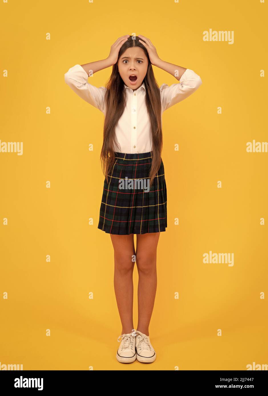 Girl scared hair hi-res stock photography and images - Alamy