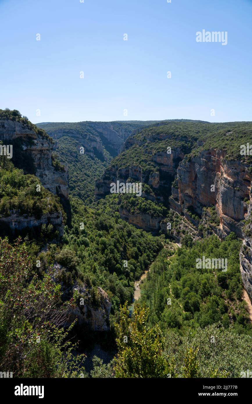Canyons, giant rock formations, gorges and caves of the Sierra y ...