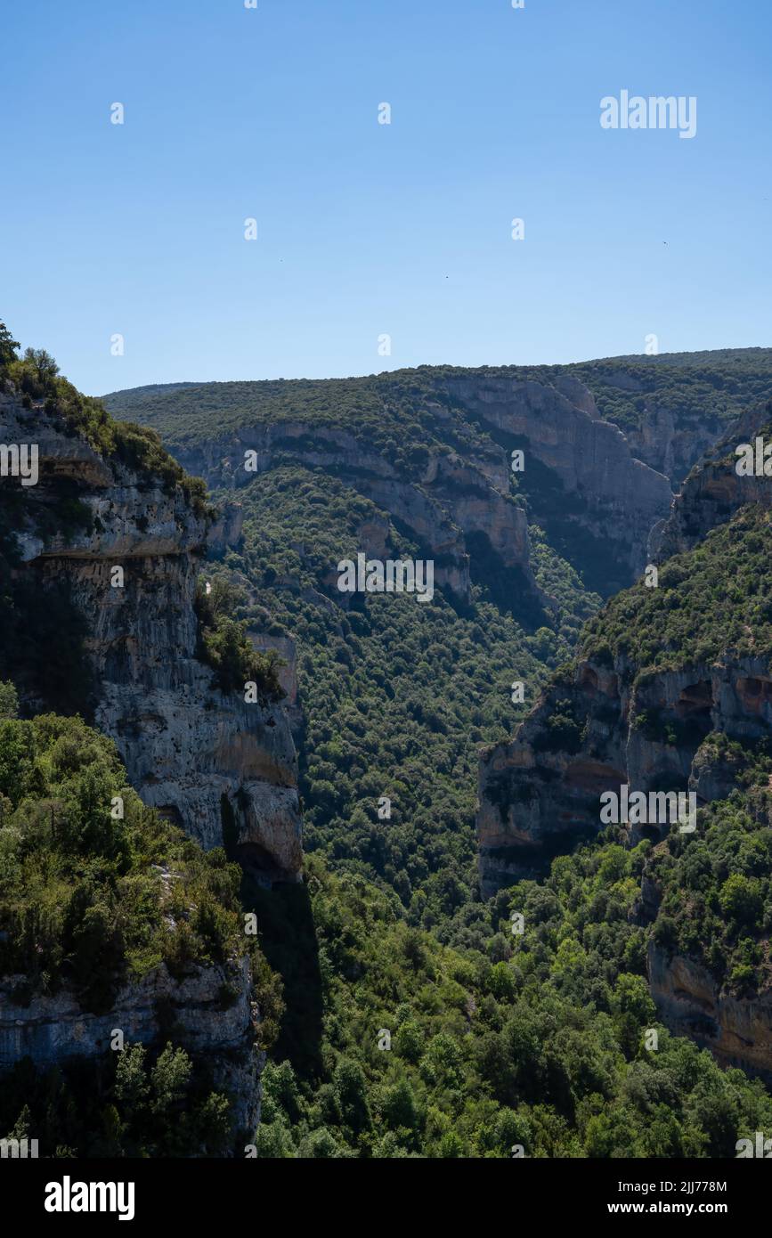 Canyons, giant rock formations, gorges and caves of the Sierra y ...