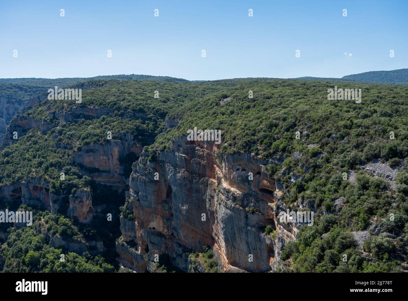 Canyons, giant rock formations, gorges and caves of the Sierra y ...