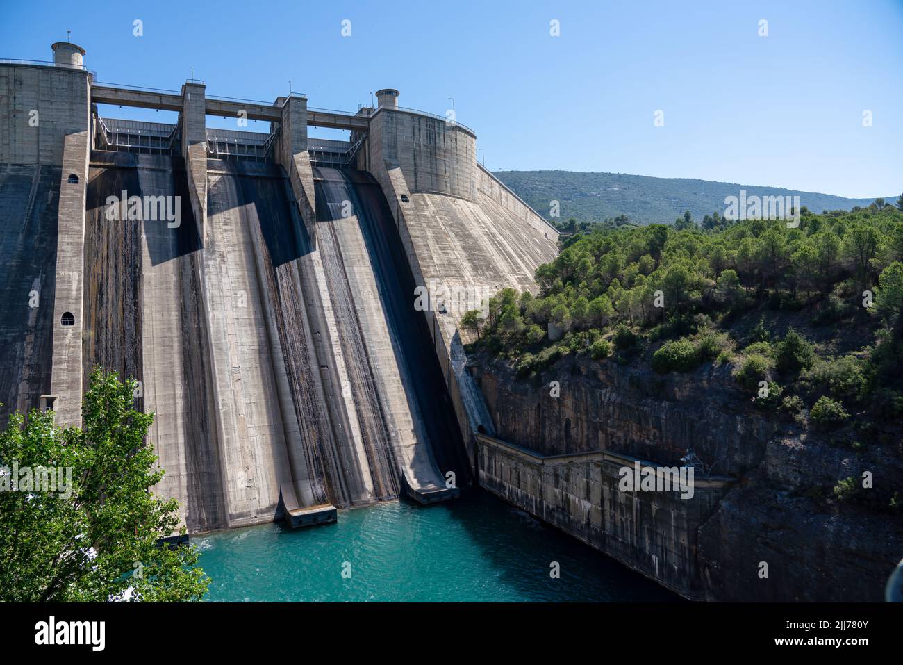 El Grado Dam, Hydro-Electricity Generation, Huesca, Spain Stock Photo ...