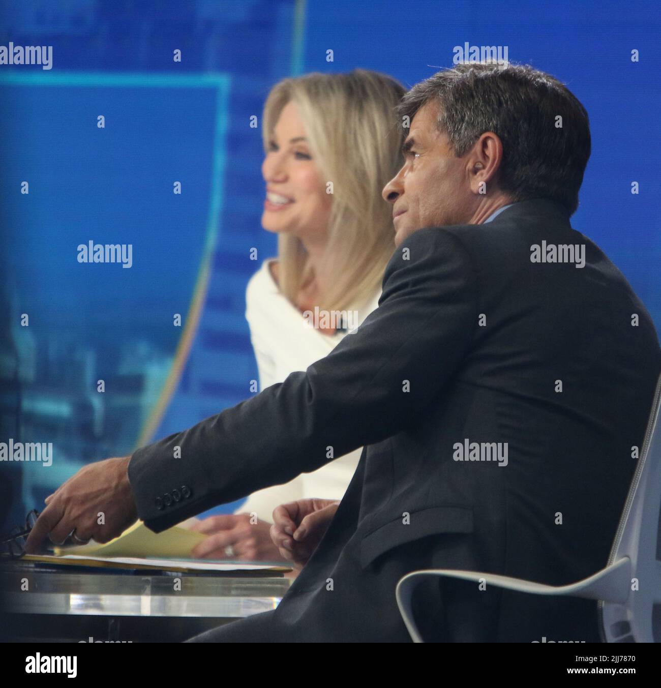 Good Morning America Cast -PICTURED: Amy Robach, George Stephanopoulos ...