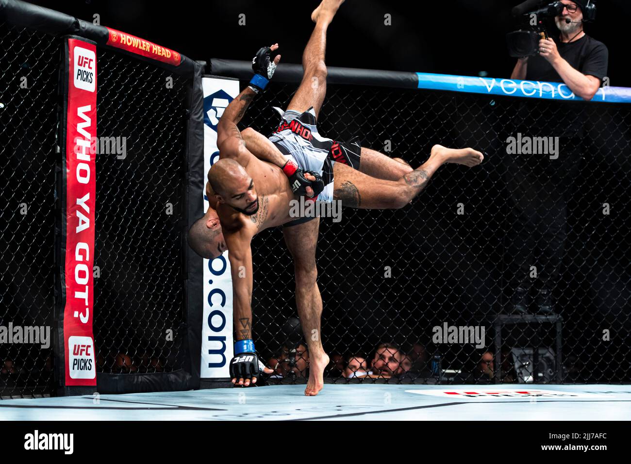 Junior flyweight hi-res stock photography and images - Alamy