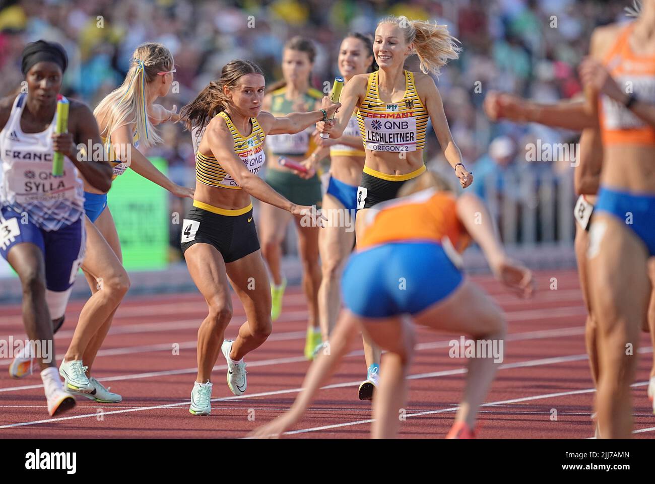Eugene, USA. 23rd July, 2022. Athletics: World Championships, 4x400 ...