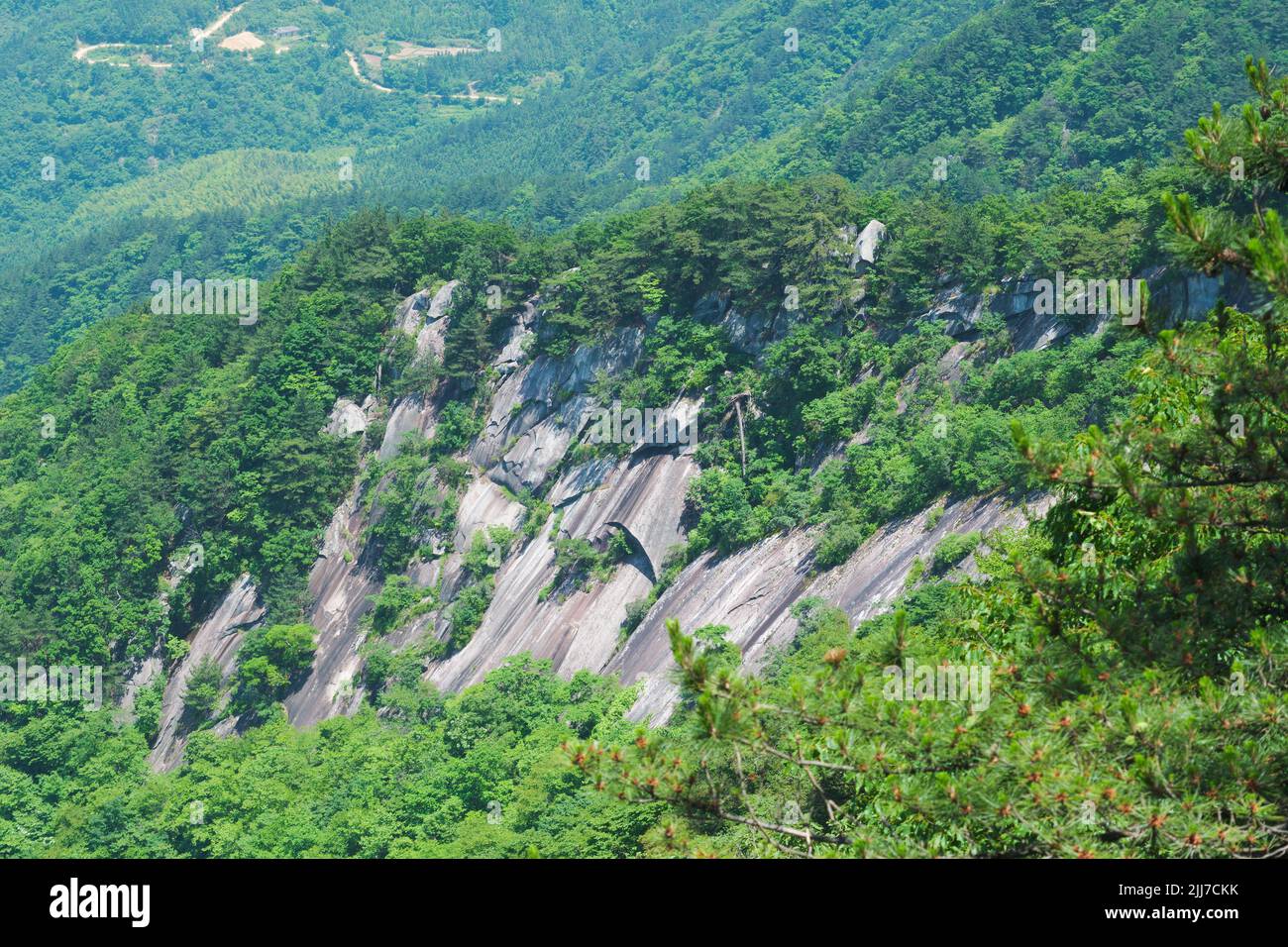 Early summer scenery of Dabie Mountain Bodao Peak Scenic Area in Luotian, Huanggang, Hubei ...