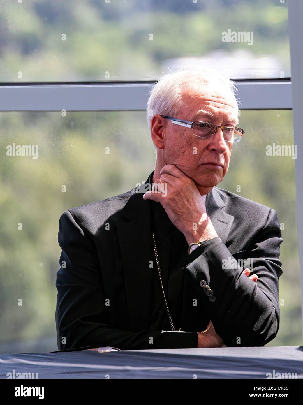 Archbishop of edmonton hi-res stock photography and images - Alamy