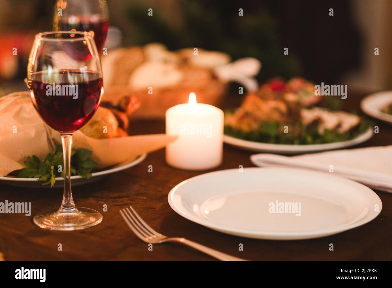romantic homemade evening family dinner Stock Photo - Alamy