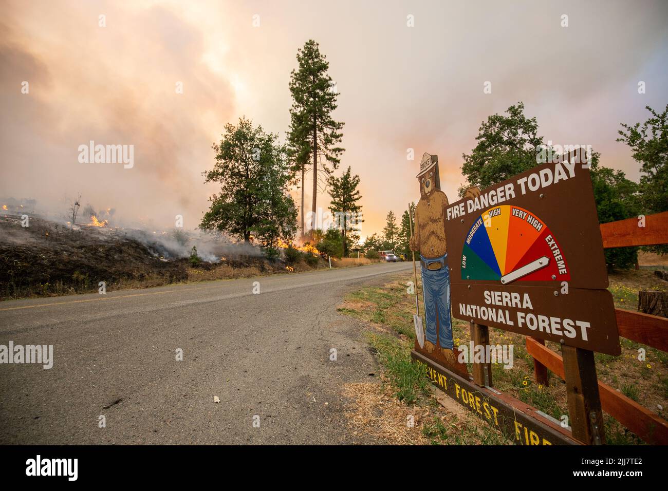 Mariposa, California, USA. 23rd July 2022. A fire prevention sign is ...