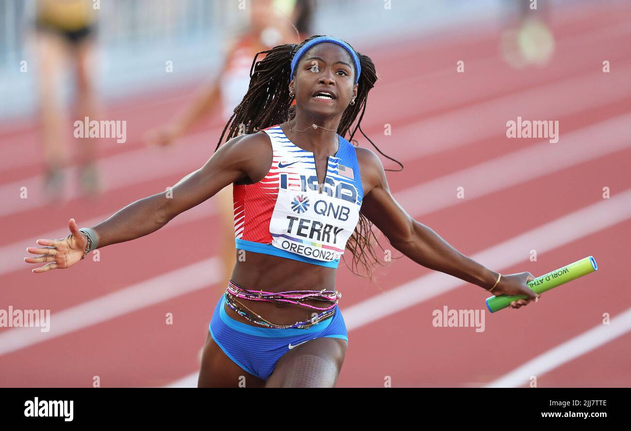 Usa 100m relay hi-res stock photography and images - Alamy
