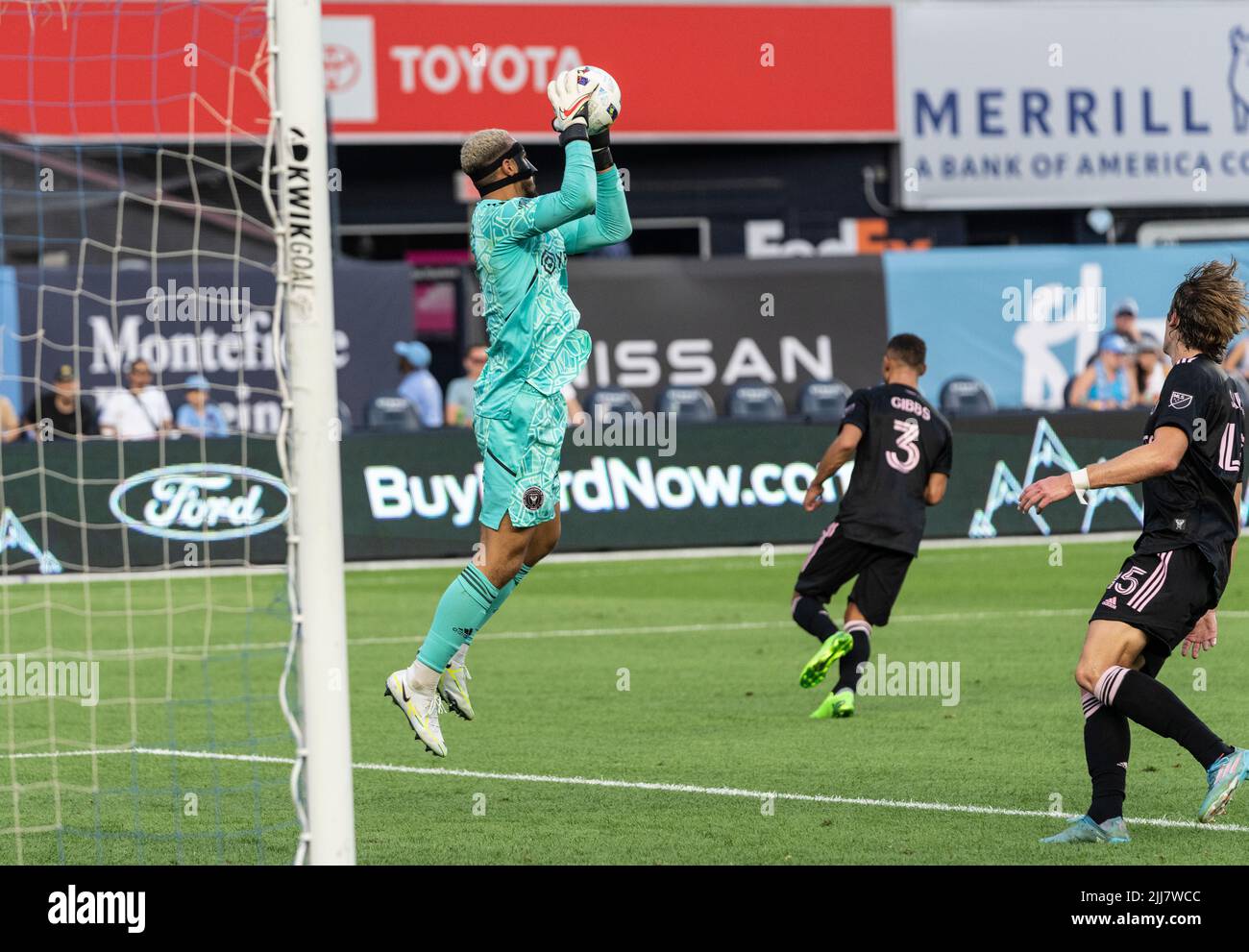 New York, NY - July 23, 2022: Goalkeeper Drake Callender (27) of Inter ...
