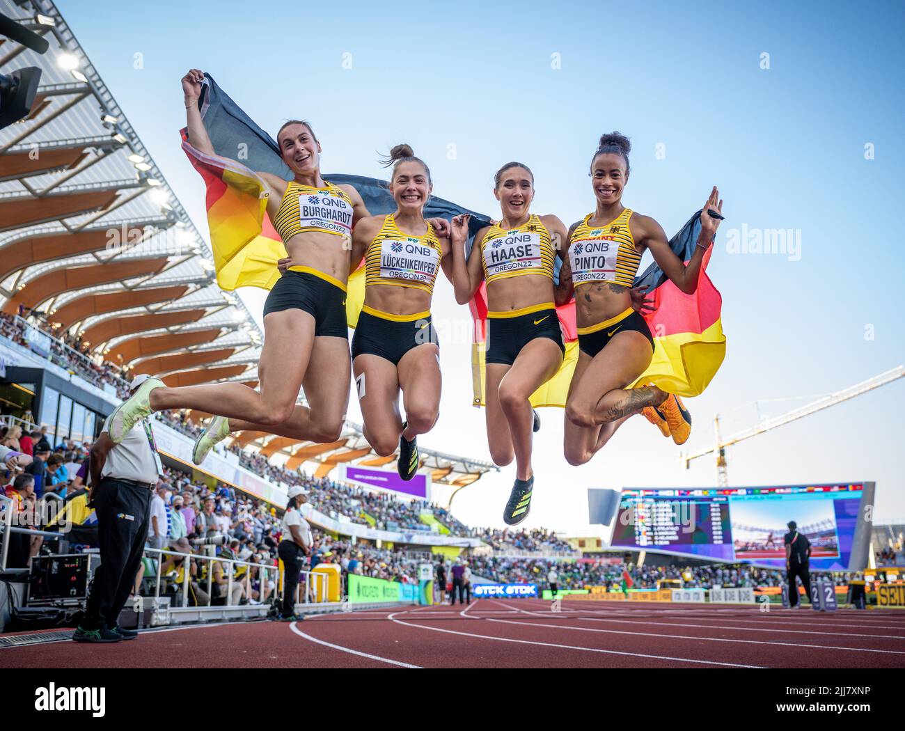 Eugene, USA. 23rd July, 2022. Athletics: World Championships, 4x100 m ...