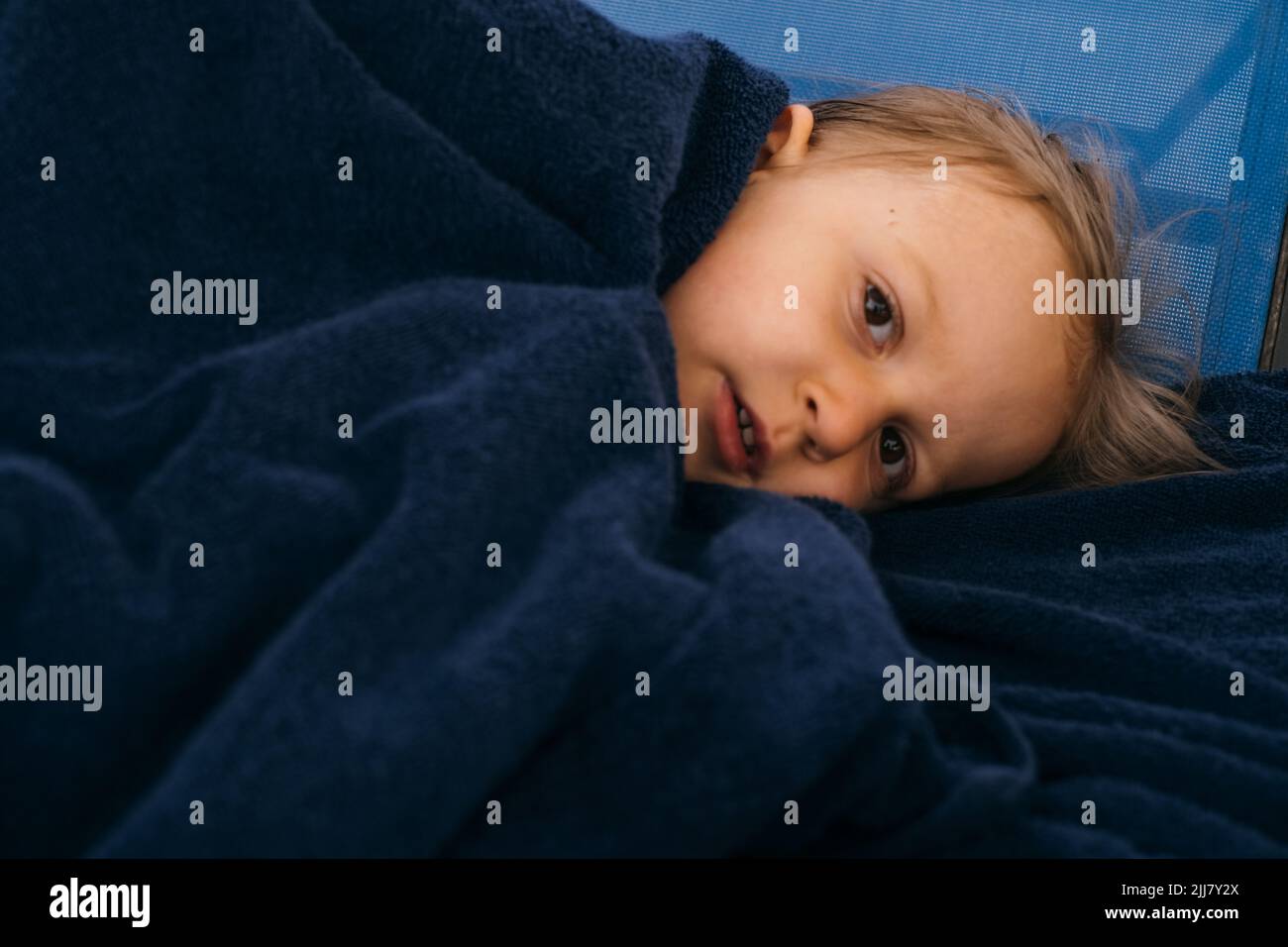 Laying by the pool hi-res stock photography and images - Alamy