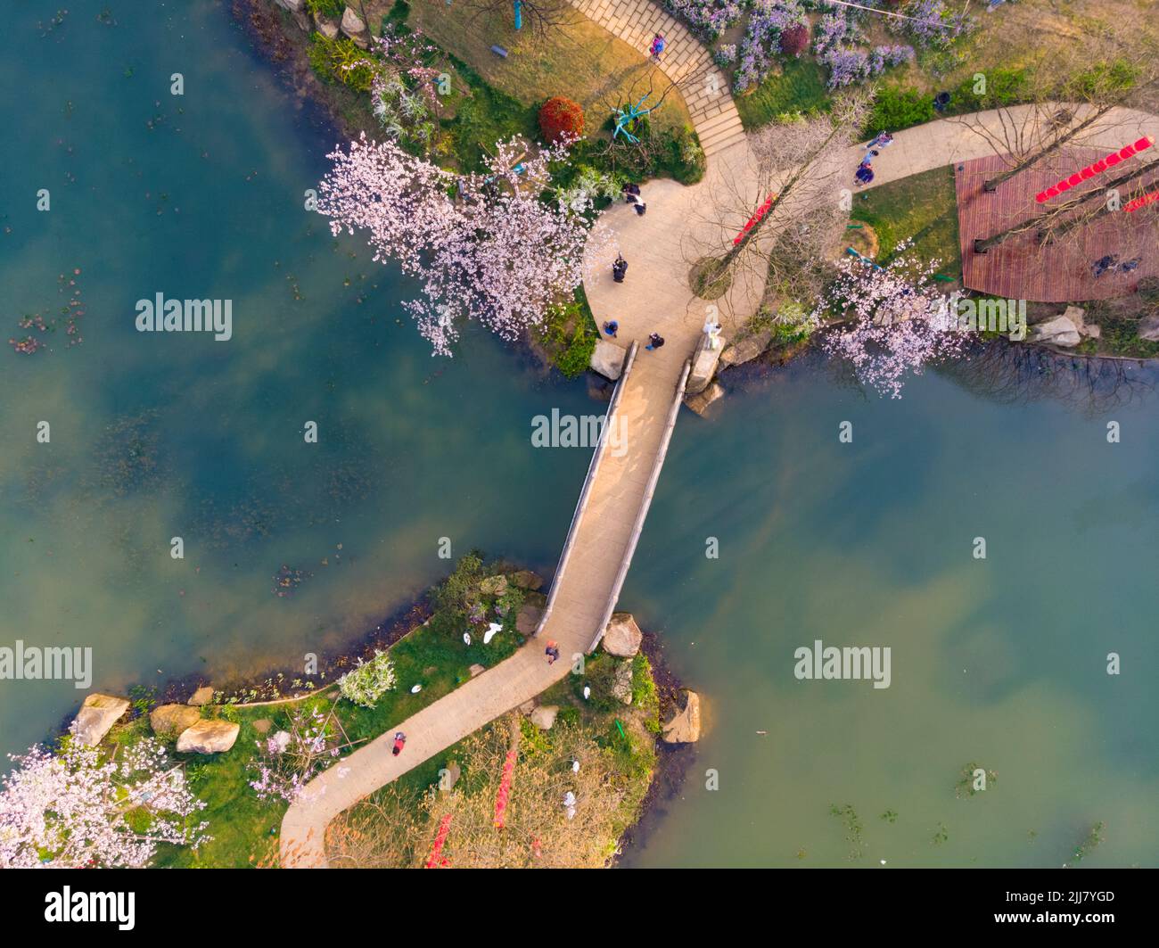 Five flowers lake china hi-res stock photography and images - Alamy
