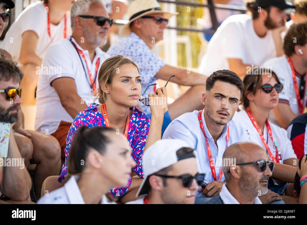 April Benayoum, Miss Provence et 1ère Dauphine de Miss France 2021 ...