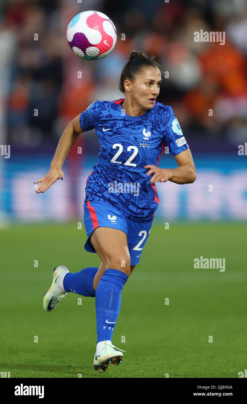 2022 eve hi-res stock photography and images - Alamy