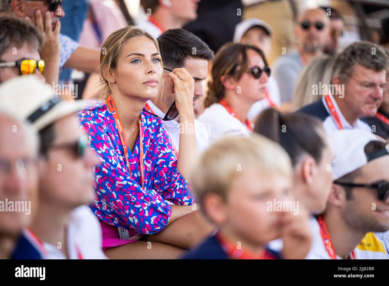 April Benayoum, Miss Provence et 1ere Dauphine de Miss France 2021 ...