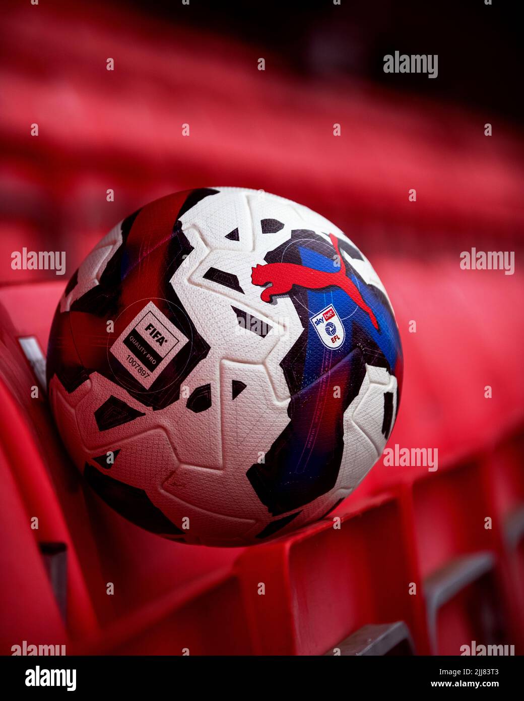PUMA Official Match Ball EFL 22/23 Stock Photo - Alamy