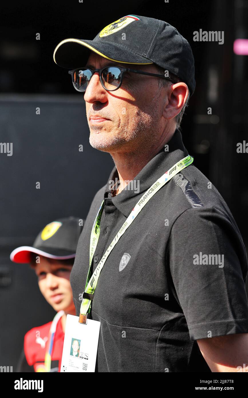 Gad elmaleh comedian hi-res stock photography and images - Alamy