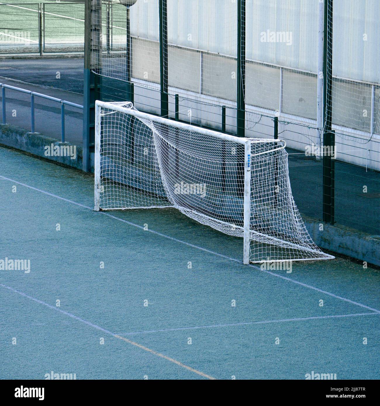 Broken goal hi-res stock photography and images - Alamy