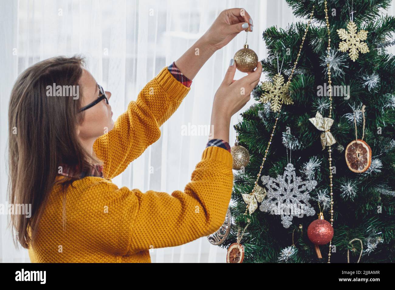 Holds the golden ball hi-res stock photography and images - Alamy