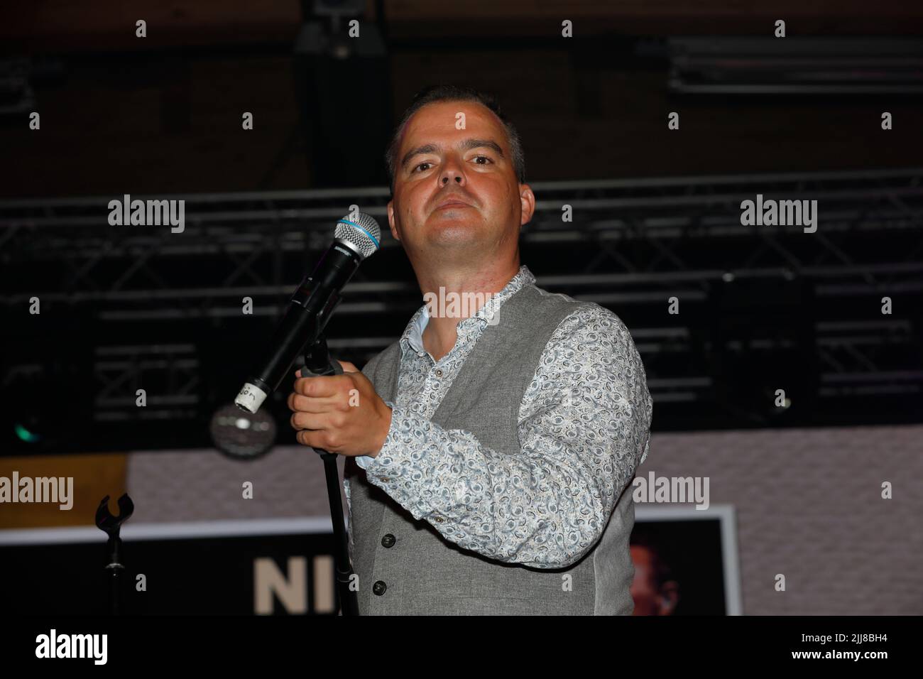 Der Reiseunternehmer und Entertainer Andreas Thomas (Ateams) im Messe ...