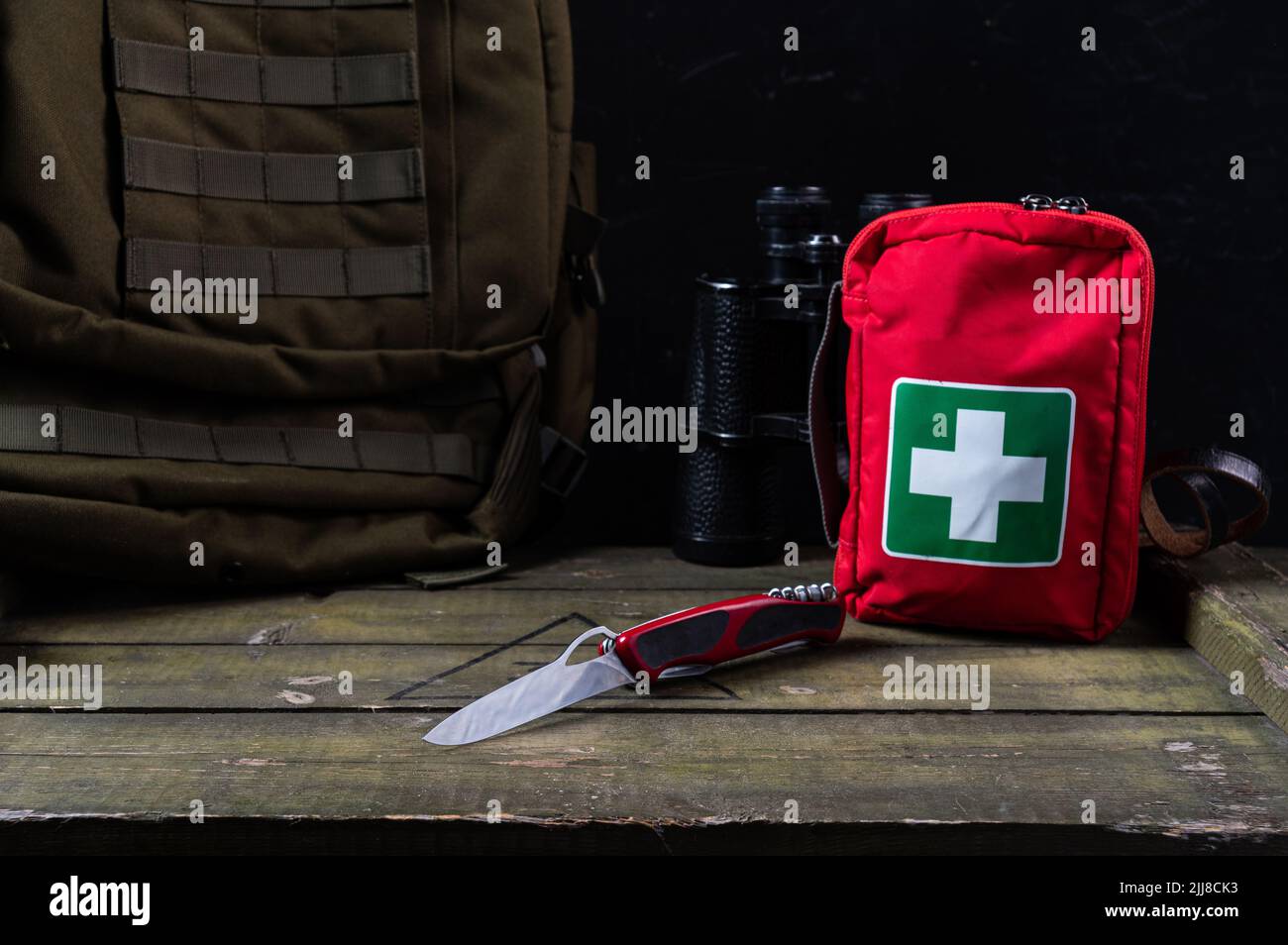 Military first aid kit hi-res stock photography and images - Alamy