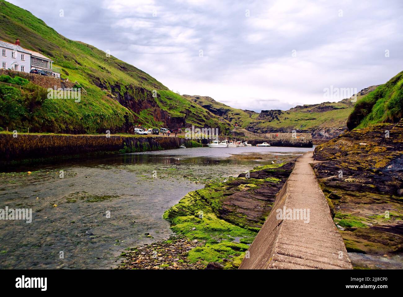 Boscastle scenery sea view hi-res stock photography and images - Alamy