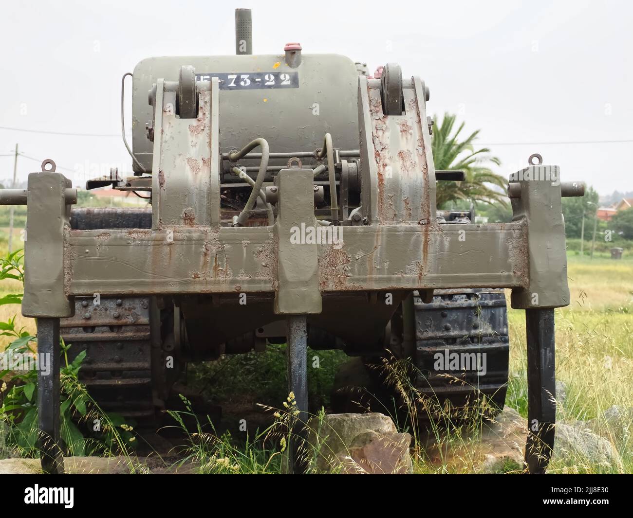 Chain caterpillar Cat bulldozer for military purpose in Espinho Stock ...
