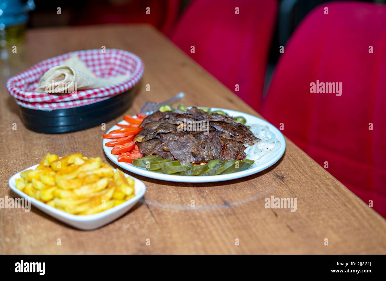 Doner kebab turkey hi-res stock photography and images - Alamy