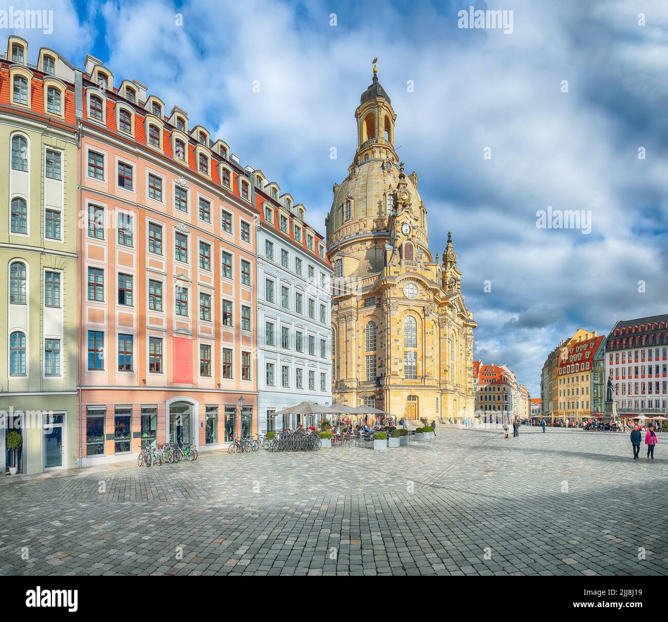 Fantastic view of of Baroque church - Frauenkirche at Neumarkt square ...