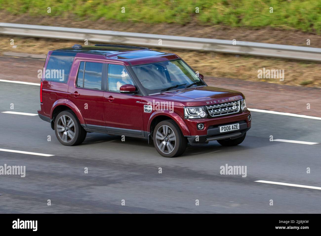 2014 4 door car hi-res stock photography and images - Alamy