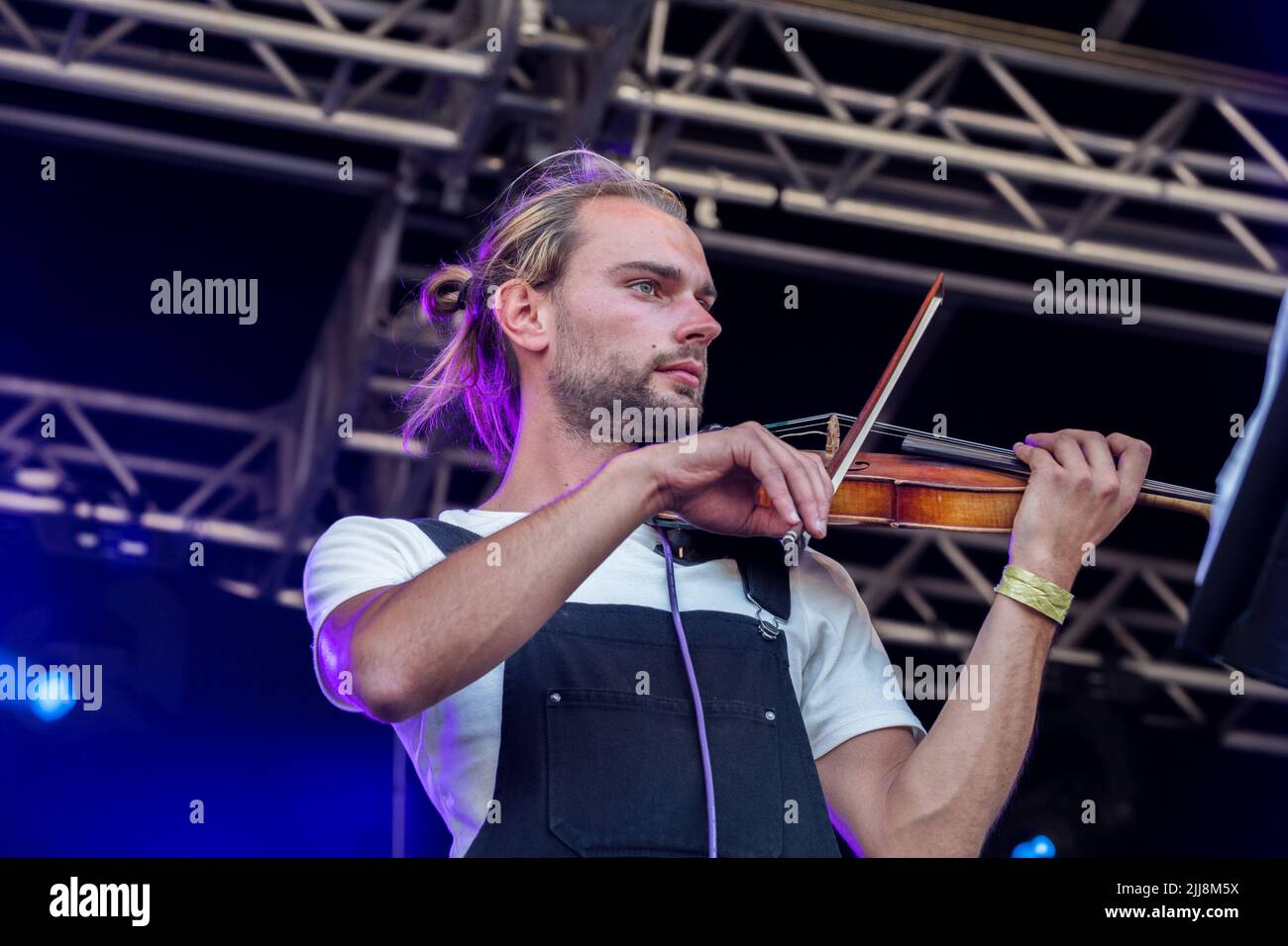 English supergroup hi-res stock photography and images - Alamy