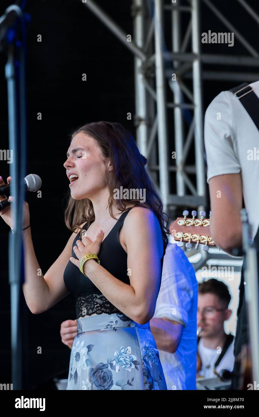 English supergroup hi-res stock photography and images - Alamy