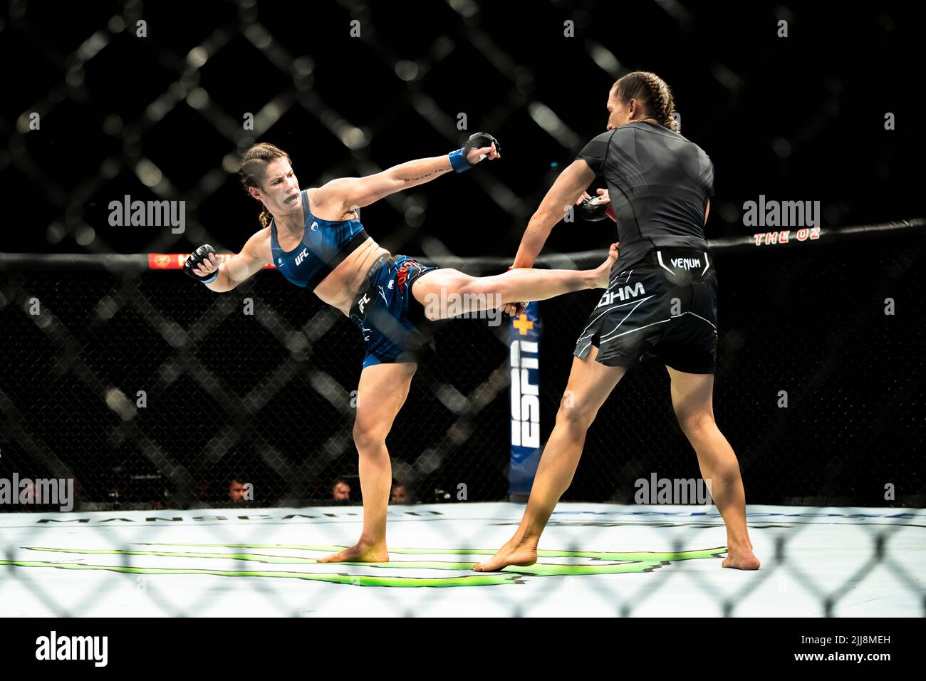 LONDON, UNITED KINGDOM. 23th Jul, 2022. Mandy Bohm vs Victoria Leonardo ...