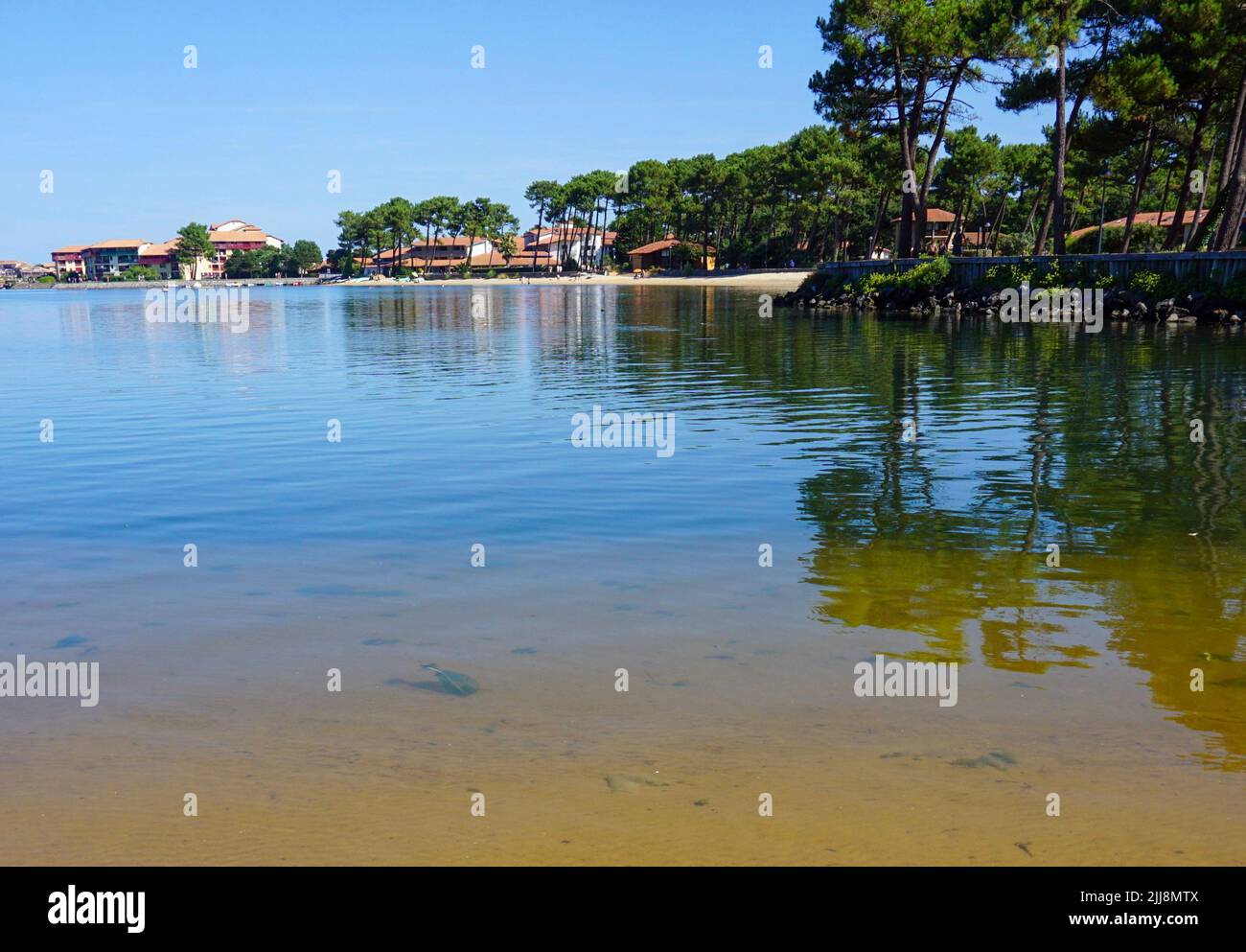 The marine lake in Soustons (Landes - France Stock Photo - Alamy