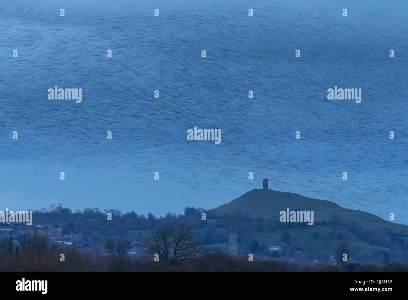Avalon marshes glastonbury tor winter hi-res stock photography and ...